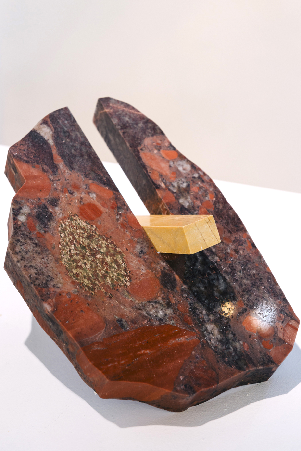 Stone Edge – Exposition Eclipse – Paris – Soline Portmann